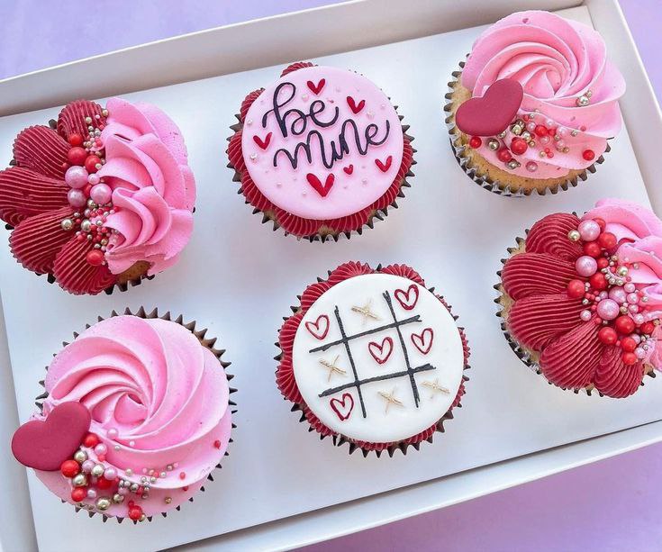 Be Mine - Doofies Cakes | Buy Cakes Online in Abuja, Nigeria | Get ...